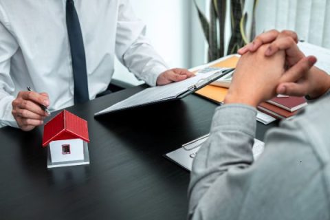 What Stays With The Property When Selling A House?